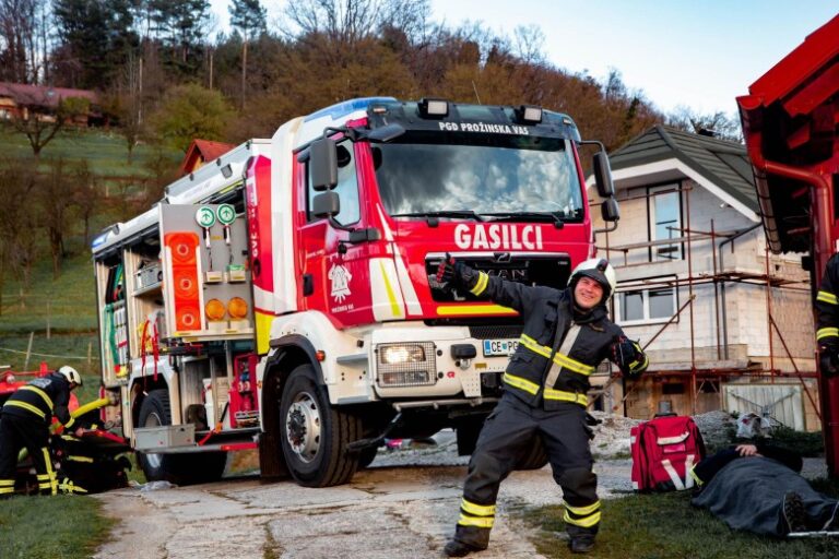 Ob 70-letnici Poklicne gasilske enote in Gasilske zveze Celje želja po ...